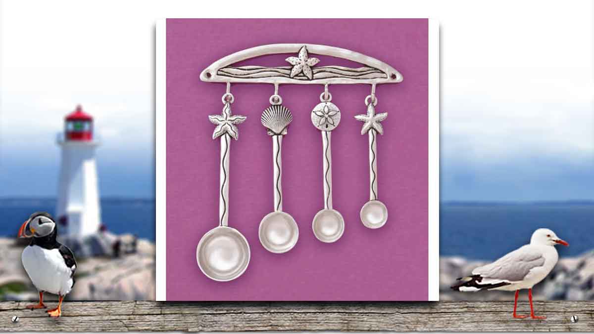 Shells Measuring Spoons With Rack - The Made in Nova Scotia Store